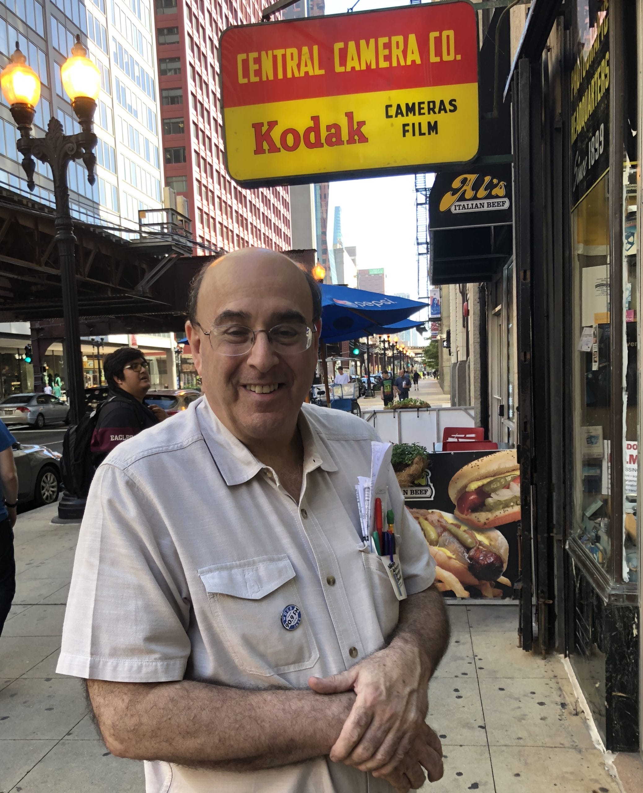 ‘I’m not angry at all’: Owner of looted Chicago photo shop vows to ...