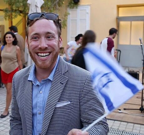 University of Arizona graduate takes Judaics out of classroom, into ...