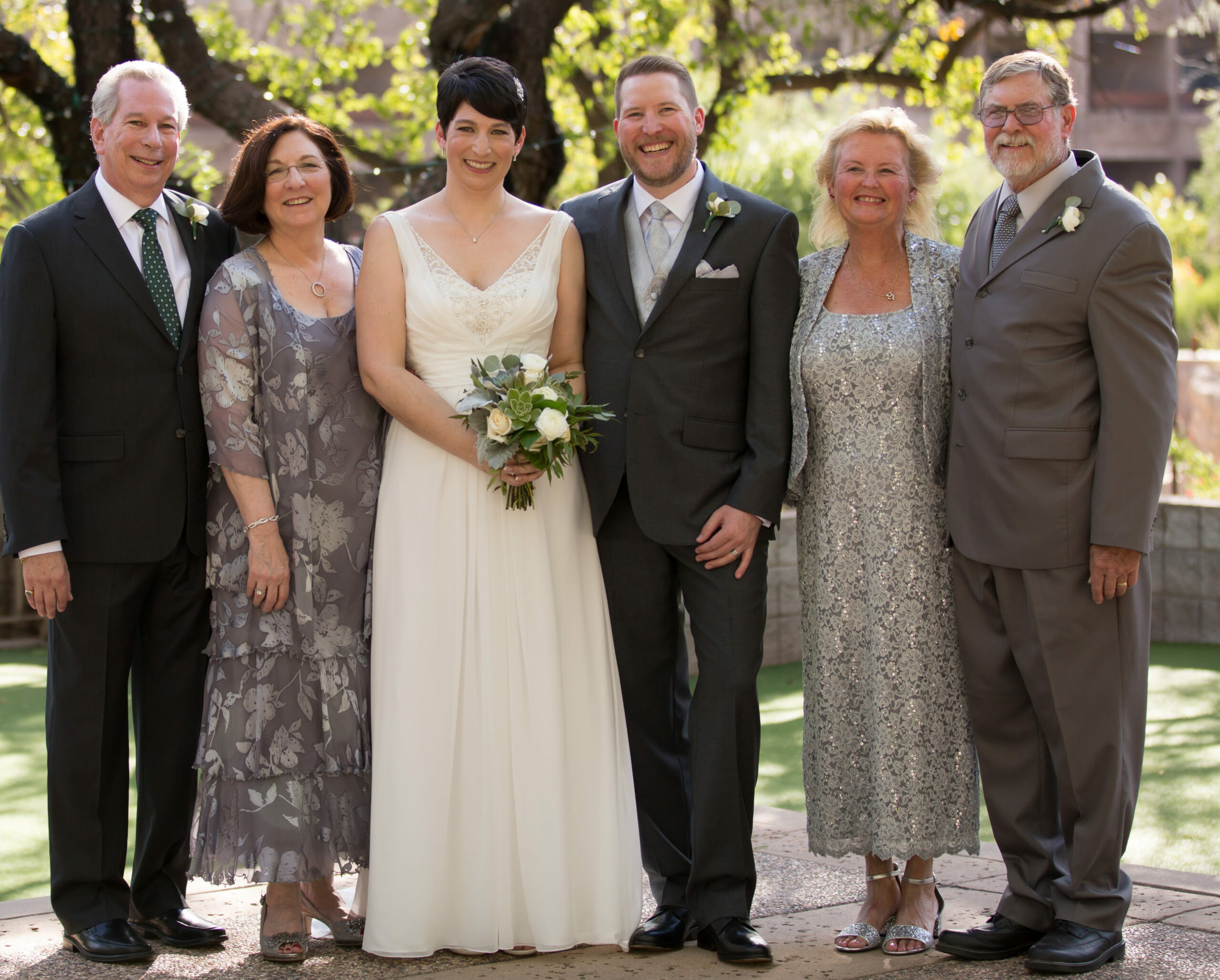Tucson groom enlists support of Toby, the cat, for proposal to his bride | AZ Jewish Post