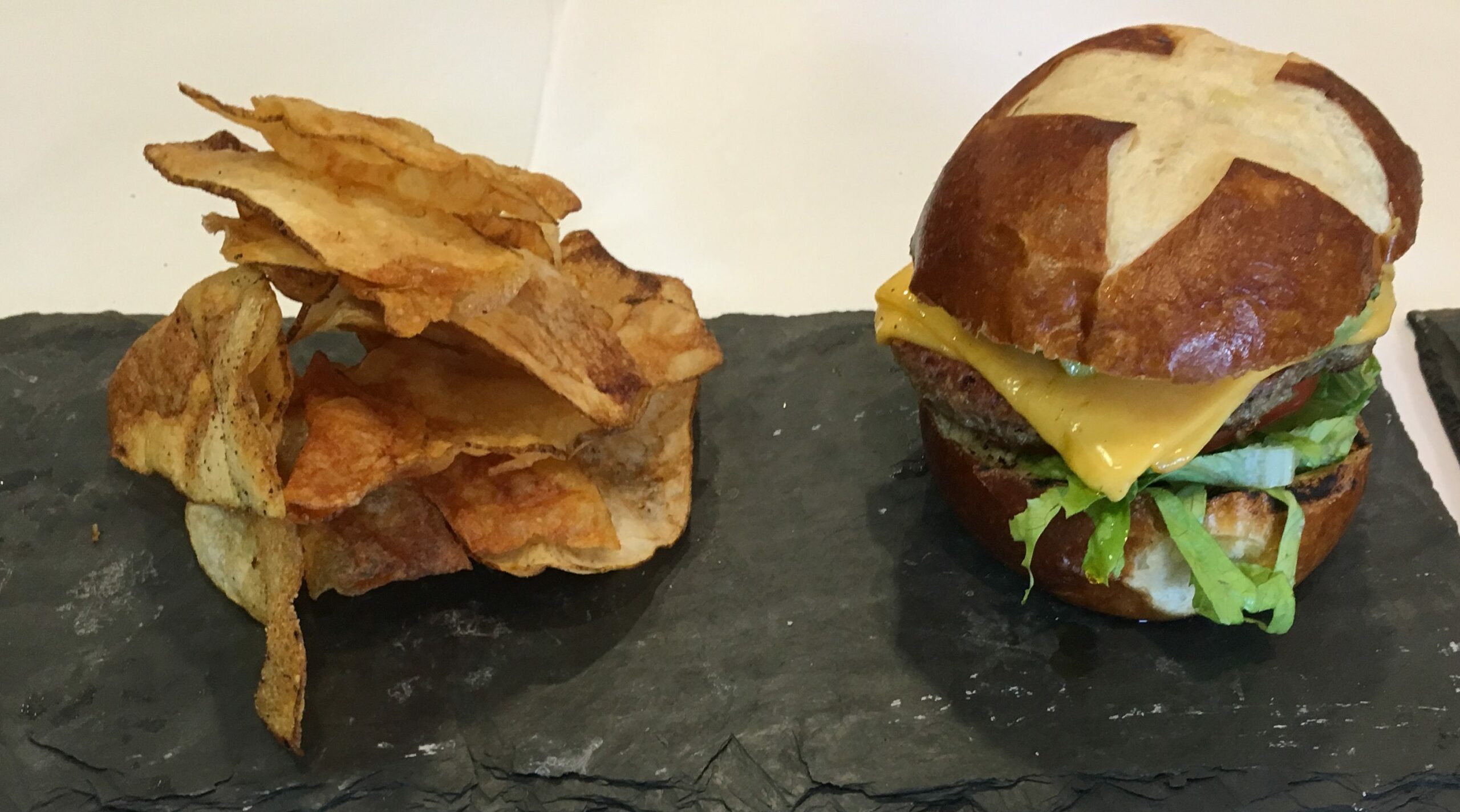 A kosher cheeseburger is now possible. Well, almost. | AZ Jewish Post