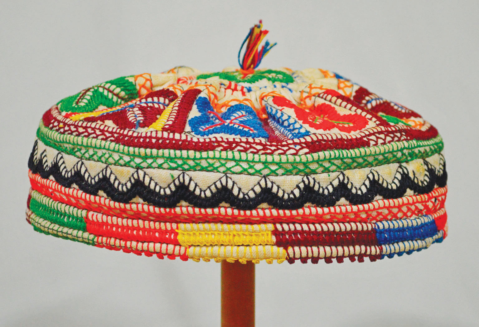 ‘Skullcaps and Shul Hats’ on display at JHM | AZ Jewish Post